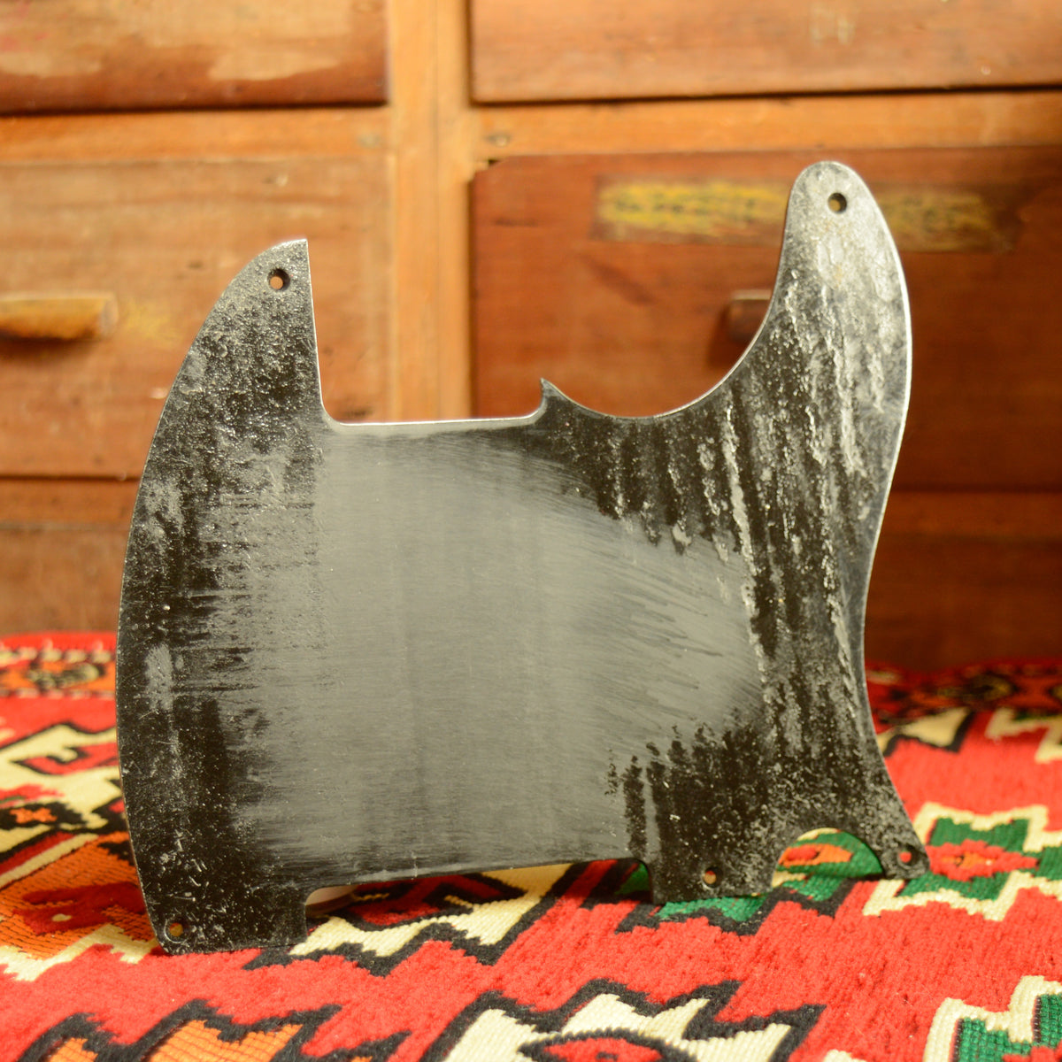 Aged Bakelite Esquire Pickguard GE0455 – Golden Era Aged Guitars