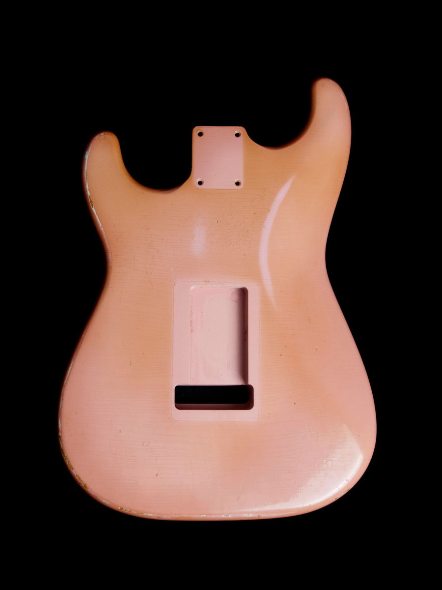 Aged Shell Pink SC Body GE0157 with Scratchplate – Golden Era Aged Guitars
